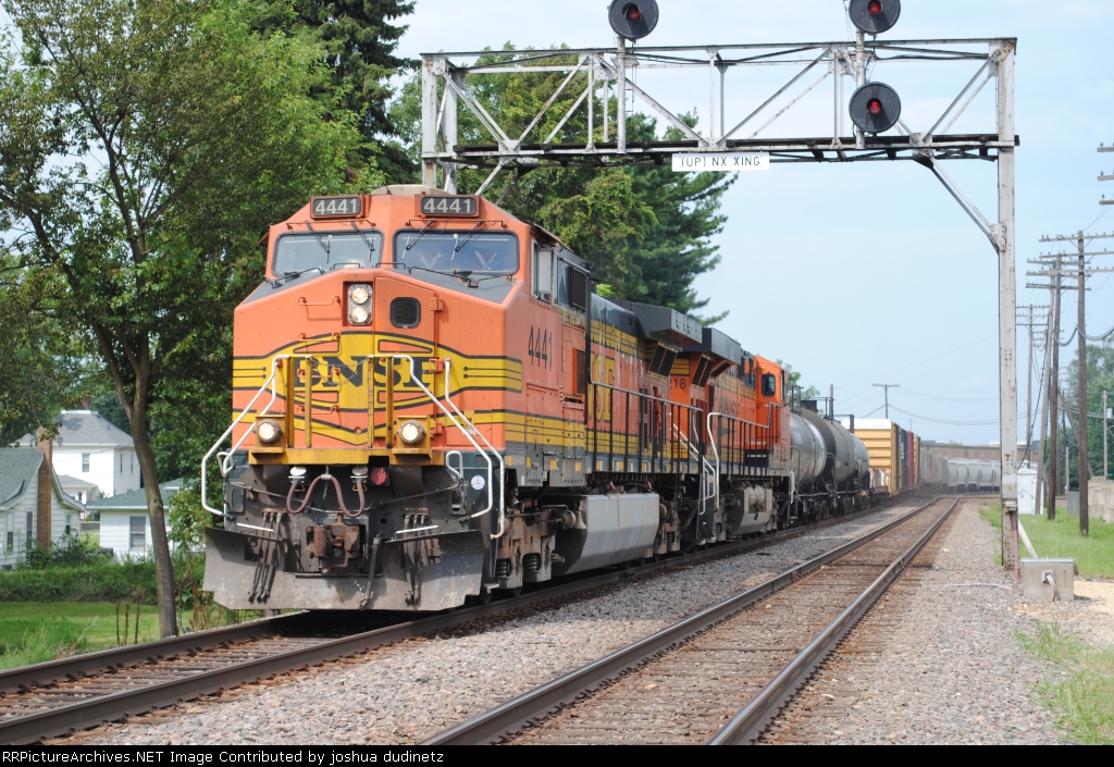 BNSF 4441